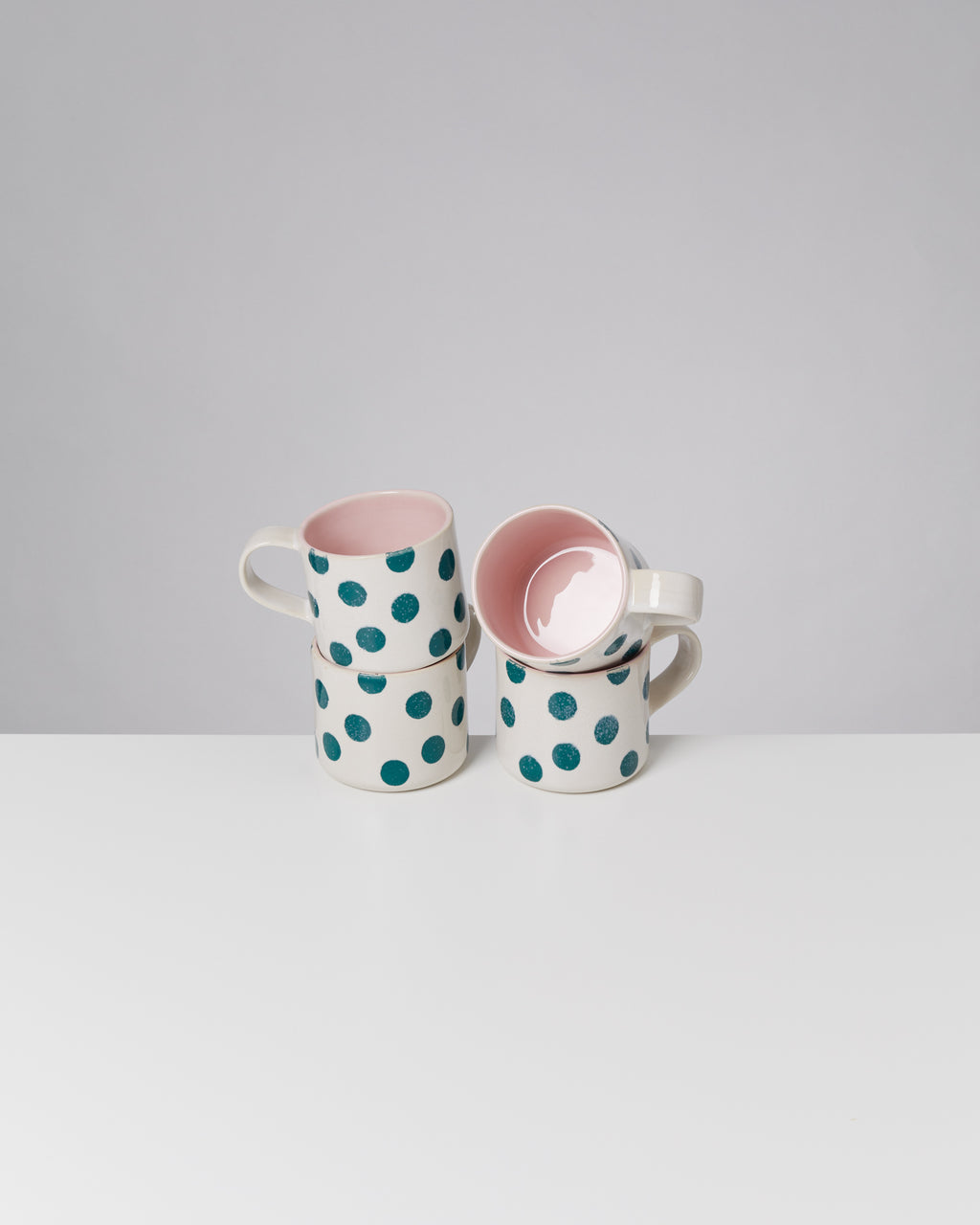 Nódoa 4er Set Tasse rosa mit grünen Punkten – Motel a Miio